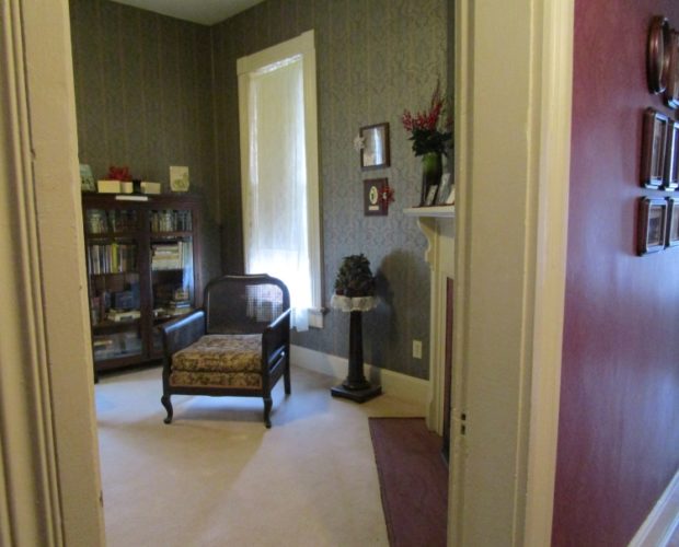 Robert Penn Warren Birthplace and Museum - Appalachia Bare